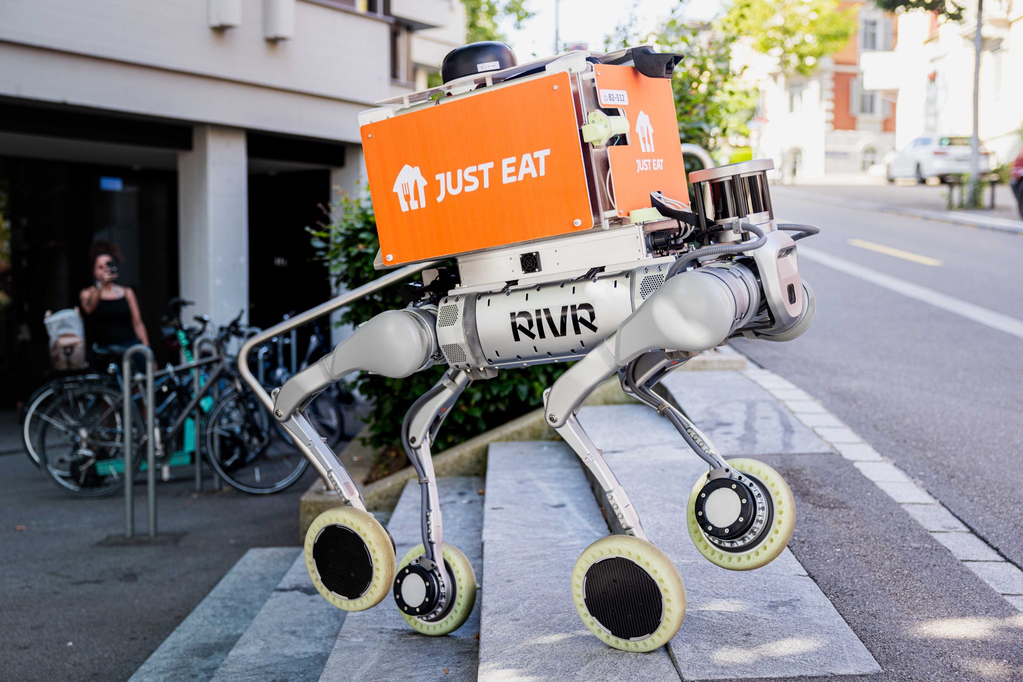 Just Eat trials AI food delivery robots in Zurich