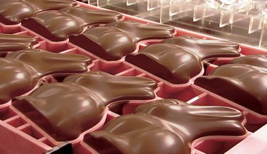 From bean to bar: chocolate production the Lindt way - New Food Magazine